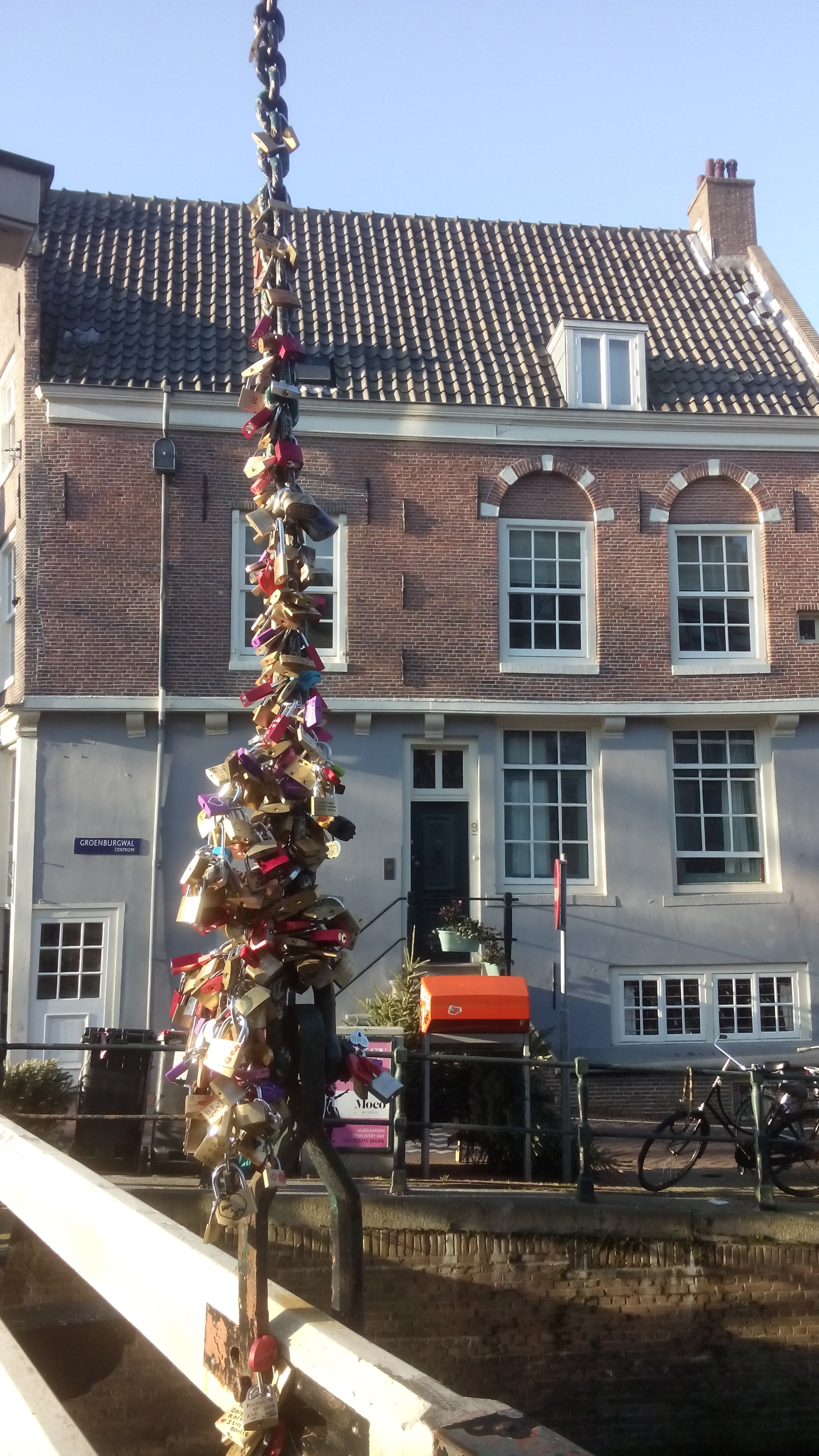 Love-lock Bridges in Amsterdam | Amsterdam Oriole